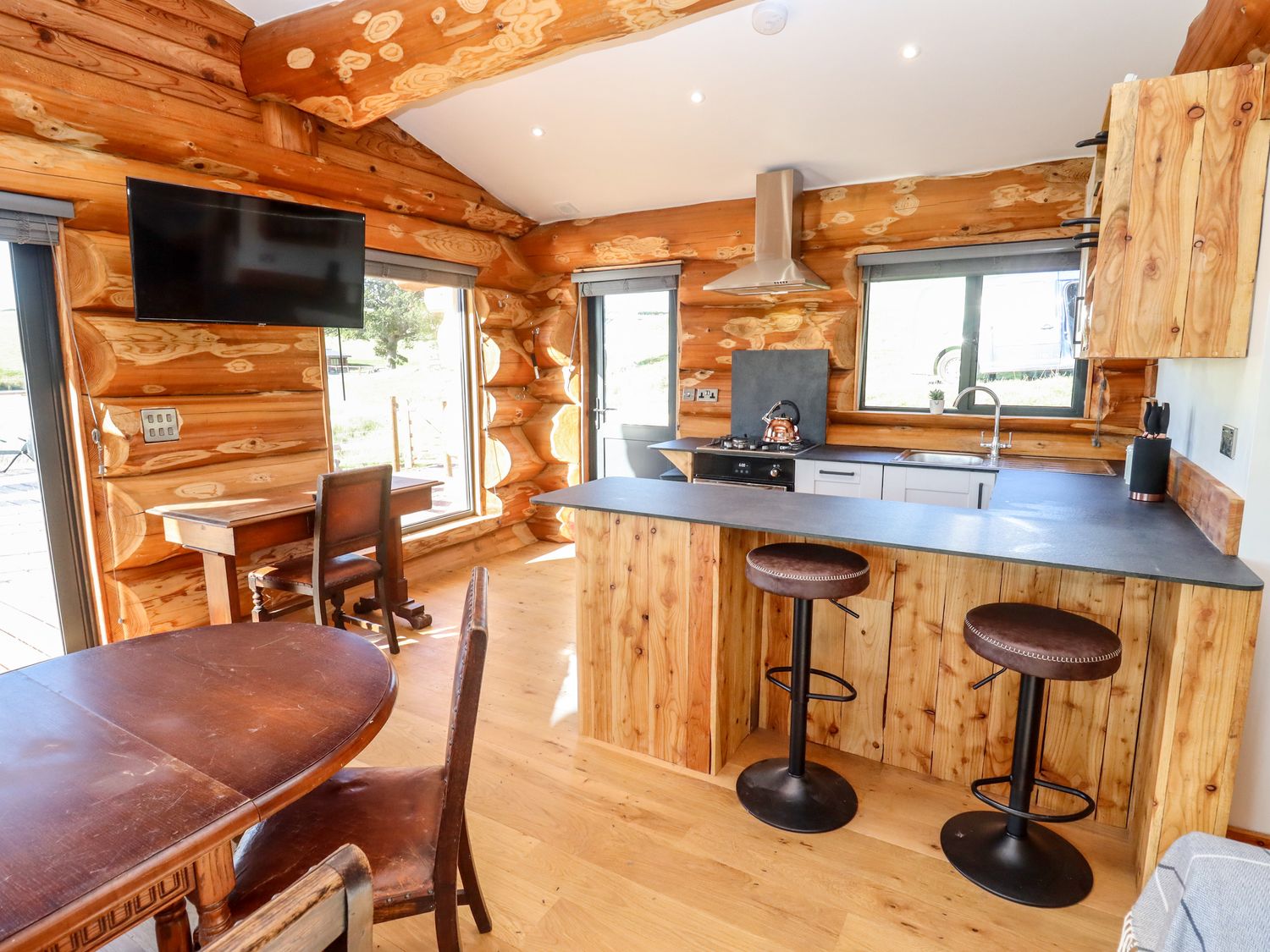 See This Stunning Log Cabin With A Hot Tub In Clifton - Lodges With Hot ...