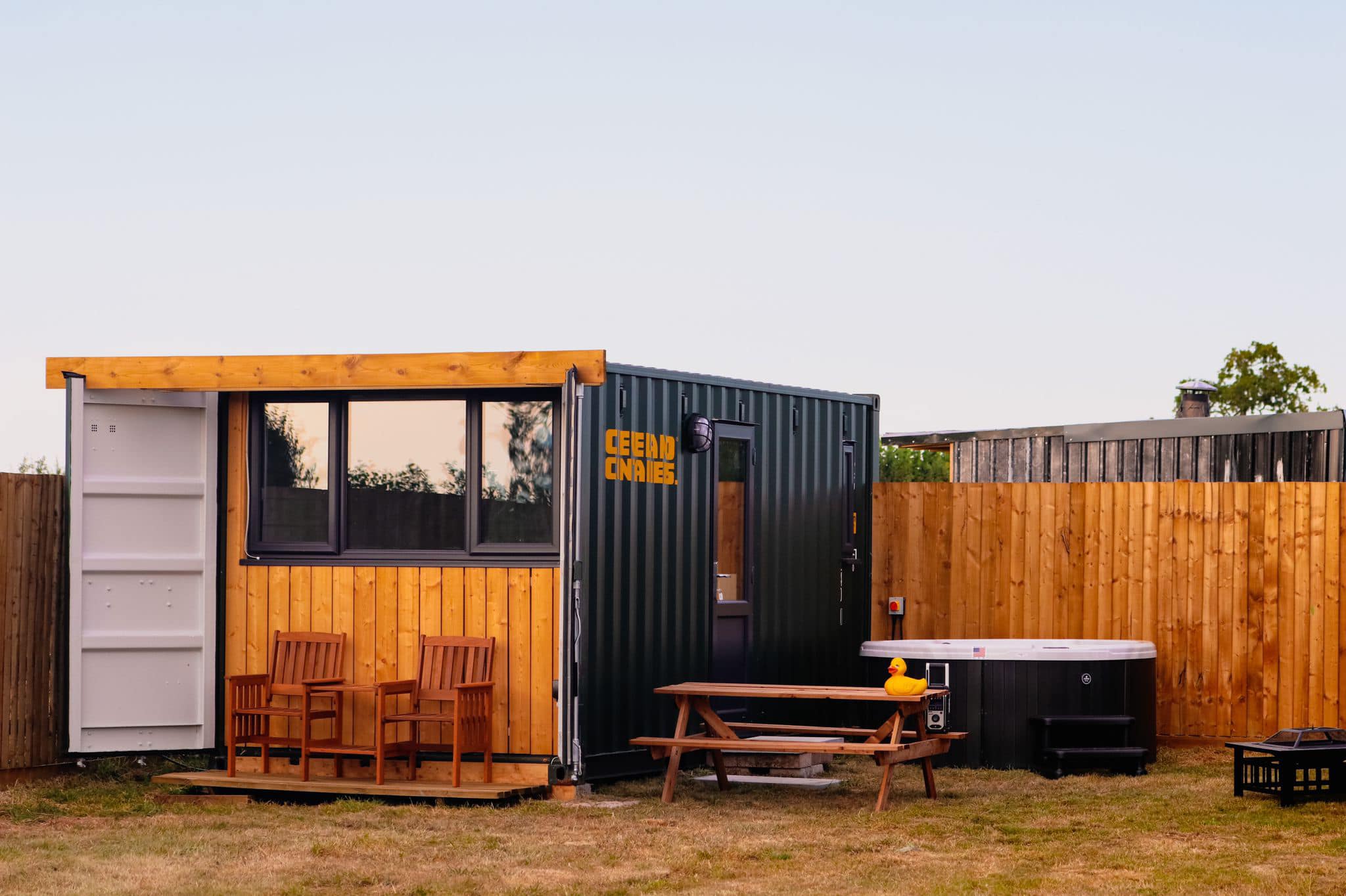 Perry's Paddock - Lodges With Hot Tubs