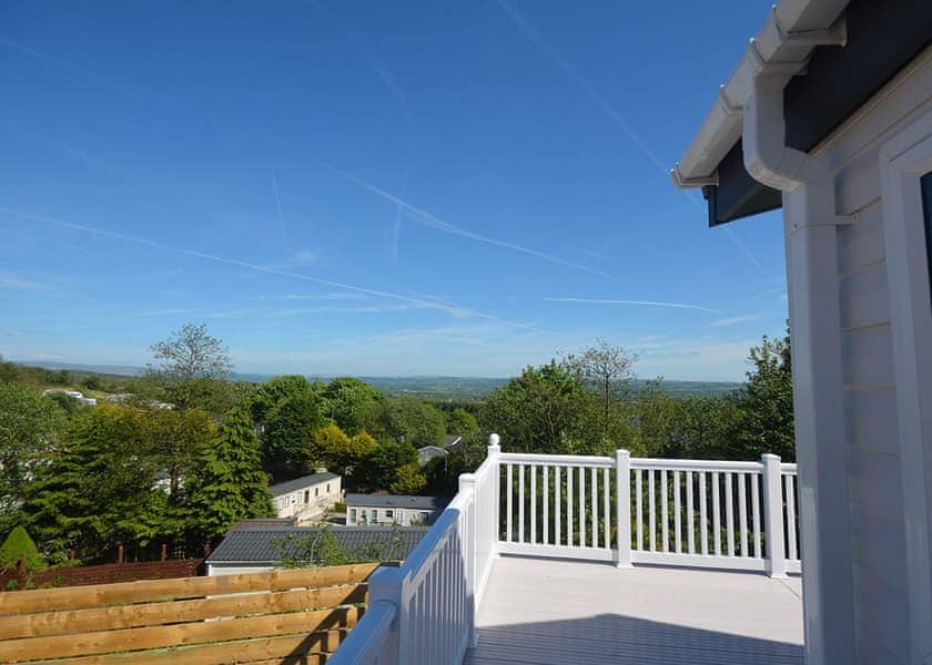 Lodges with Hot Tubs Blackpool - Where To Stay & More